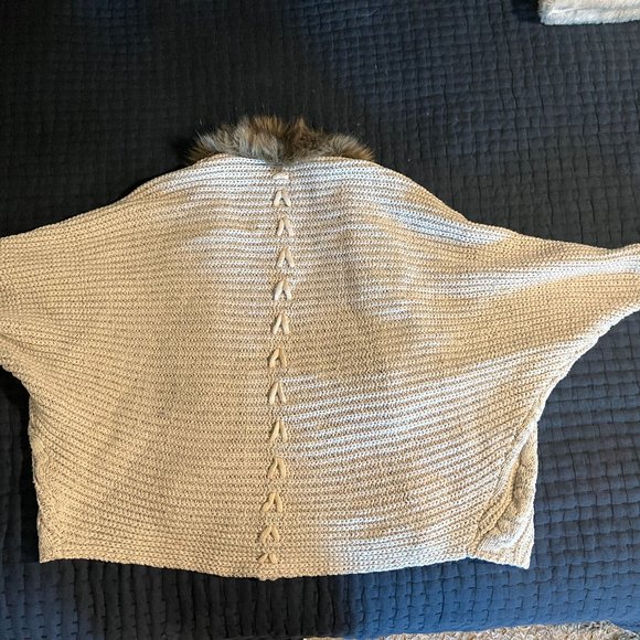 Northern Angel | Sweaters | Northern Angel Cropped Faux Fur Sweater ...